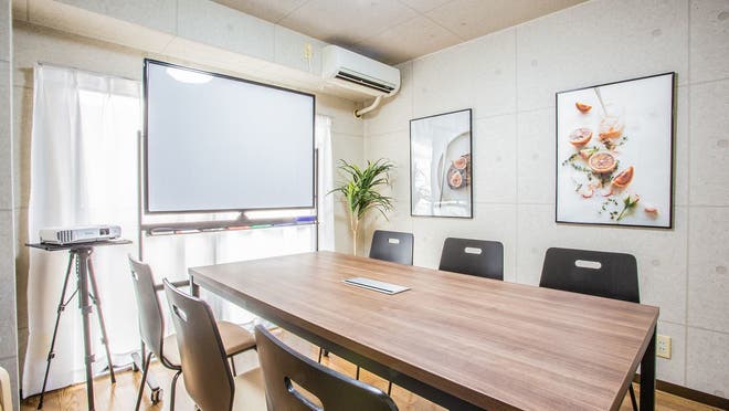【天王寺駅3分!10名】綺麗な室内!WiFi・プロジェクター・ホワイトボード全て無料!ふれあい貸し会議室 天王寺D-402の写真2