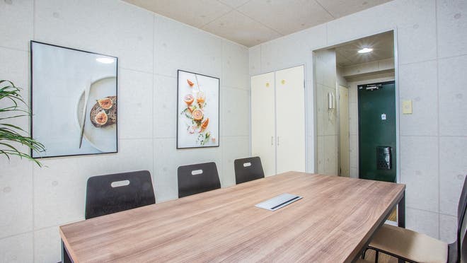 【天王寺駅3分!10名】綺麗な室内!WiFi・プロジェクター・ホワイトボード全て無料!ふれあい貸し会議室 天王寺D-402の写真3