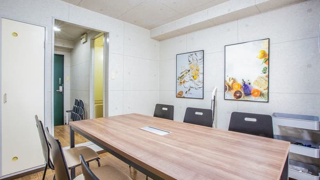 【天王寺駅3分!10名】綺麗な室内!WiFi・プロジェクター・ホワイトボード全て無料!ふれあい貸し会議室 天王寺D-402の写真4