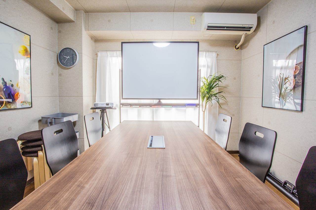 【天王寺駅3分！10名】綺麗な室内！WiFi・プロジェクター・ホワイトボード全て無料！ふれあい貸し会議室 天王寺D-402の写真5