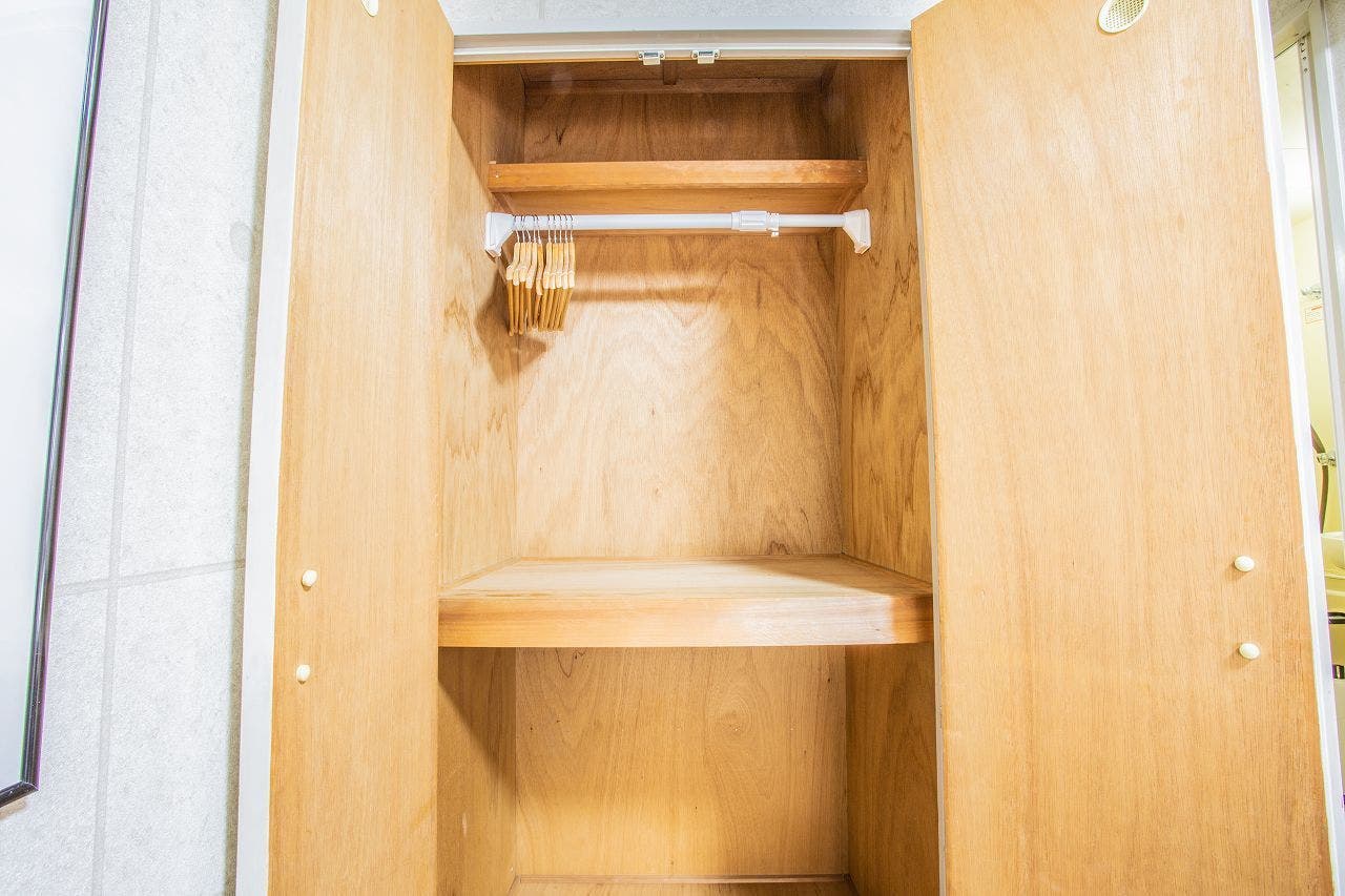 【天王寺駅3分！10名】綺麗な室内！WiFi・プロジェクター・ホワイトボード全て無料！ふれあい貸し会議室 天王寺D-402の写真7