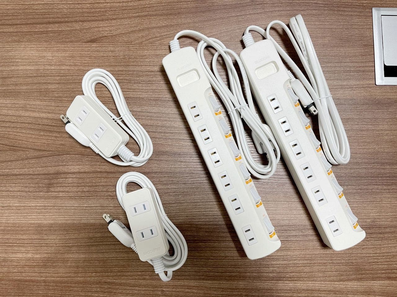 【天王寺駅3分！10名】綺麗な室内！WiFi・プロジェクター・ホワイトボード全て無料！ふれあい貸し会議室 天王寺D-402の写真15