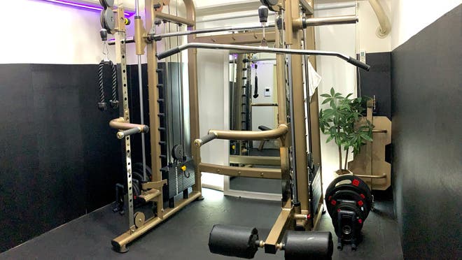 【駅近 梅田駅/中崎町】【いつでも 1h 958円で使いやすい☆】小型ワークアウトスペース!個人・合同トレの写真3