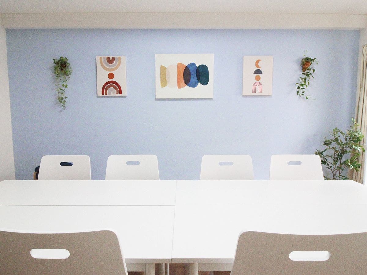 【岡山駅3分！12名利用可！】綺麗な室内！WiFi・プロジェクター・ホワイトボード全て無料！ふれあい貸し会議室 岡山Aの写真5