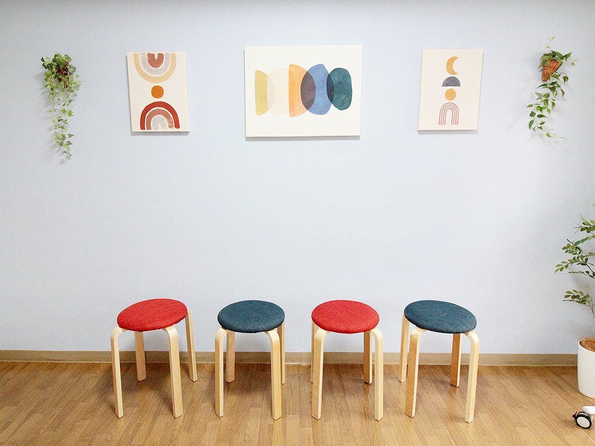 【岡山駅3分！12名利用可！】綺麗な室内！WiFi・プロジェクター・ホワイトボード全て無料！ふれあい貸し会議室 岡山Aの写真12