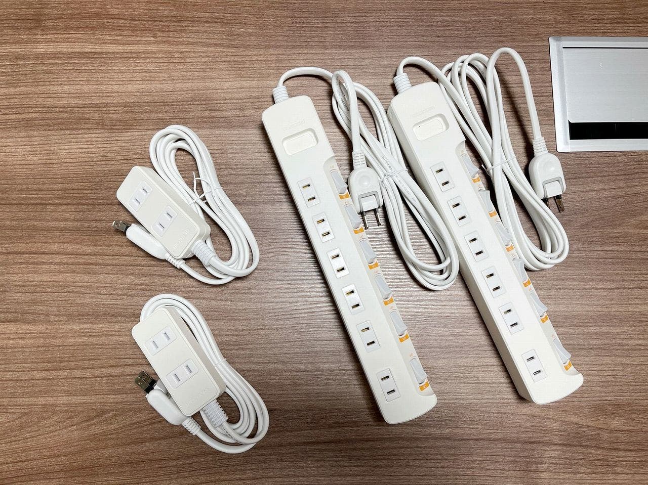 【天王寺駅3分！10名】綺麗な室内！WiFi・プロジェクター・ホワイトボード全て無料！ふれあい貸し会議室 天王寺C-202の写真15