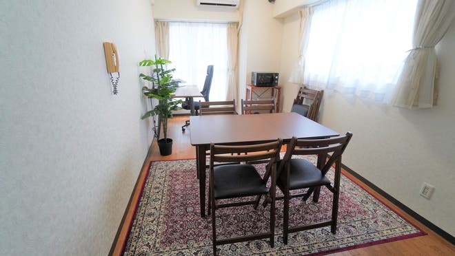 <桜木町ワークスペース>完全個室✨モニター/高速Wi-Fiあり!テレワーク/会議/商談/作業場所/オフ会の写真2