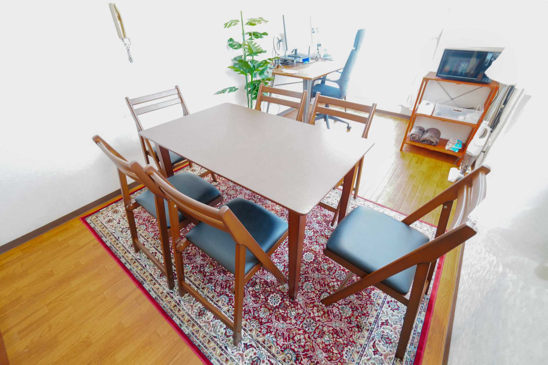 ＜桜木町ワークスペース＞完全個室✨モニター/高速Wi-Fiあり！テレワーク/会議/商談/作業場所/オフ会の写真5