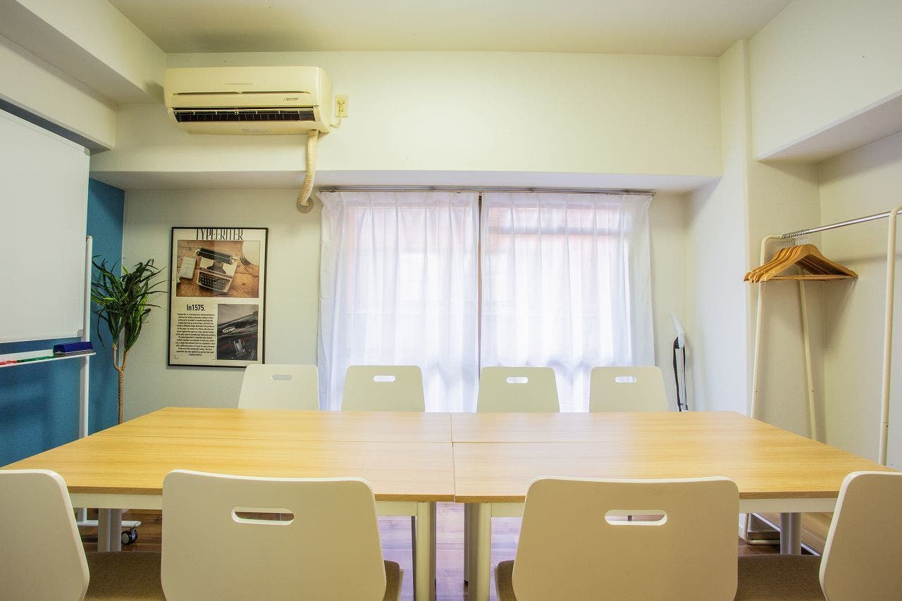 【大阪メトロ京橋駅3分！12名】綺麗な室内！WiFi・プロジェクター・ホワイトボード全て無料！ふれあい貸し会議室 大阪D-207の写真7