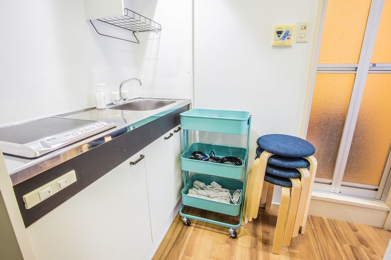 【大阪メトロ京橋駅3分！12名】綺麗な室内！WiFi・プロジェクター・ホワイトボード全て無料！ふれあい貸し会議室 大阪D-207の写真8