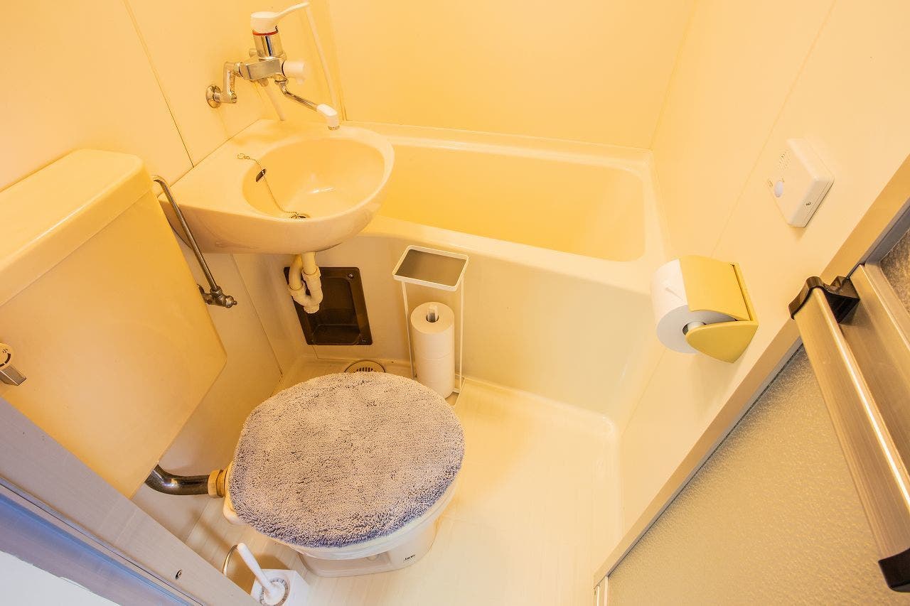 【大阪メトロ京橋駅3分！12名】綺麗な室内！WiFi・プロジェクター・ホワイトボード全て無料！ふれあい貸し会議室 大阪D-207の写真12