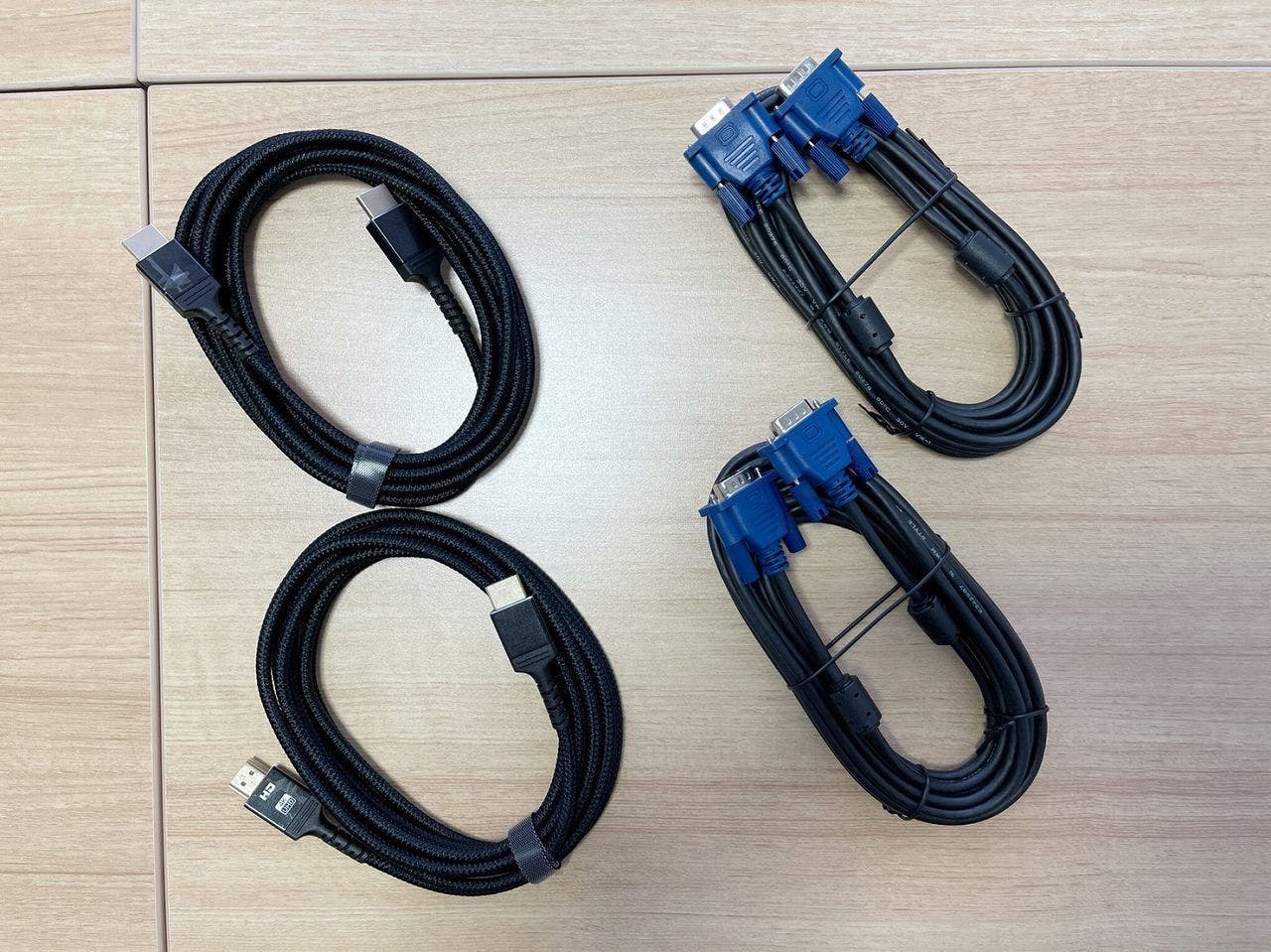 【大阪メトロ京橋駅3分！12名】綺麗な室内！WiFi・プロジェクター・ホワイトボード全て無料！ふれあい貸し会議室 大阪D-207の写真14