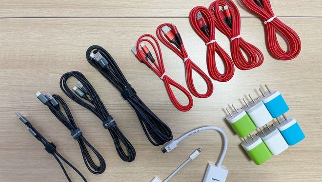 【大阪メトロ京橋駅3分!12名】綺麗な室内!WiFi・プロジェクター・ホワイトボード全て無料!ふれあい貸し会議室 大阪D-207の写真15