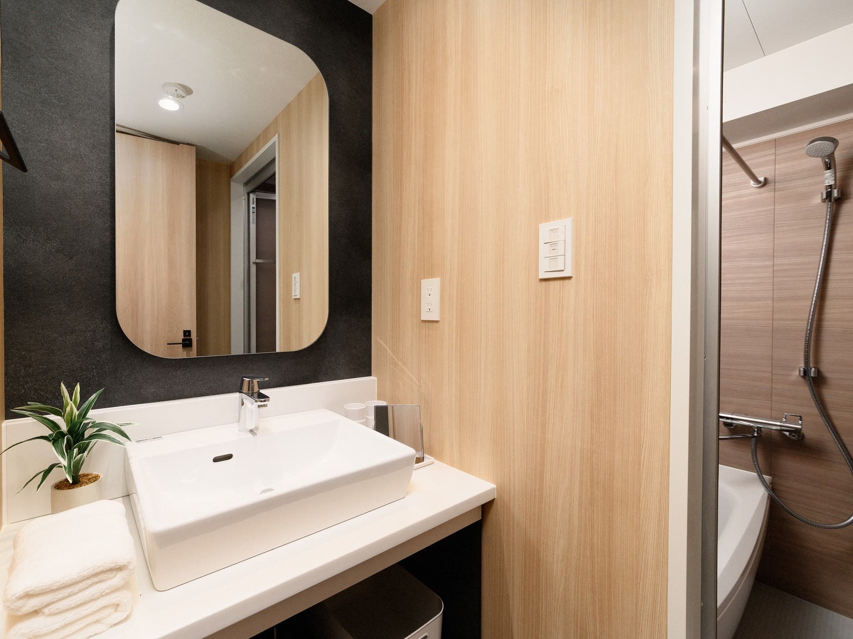 💕★清掃不要、管理費無し★シングルベッド2台+二段ベッド💕キッチン付き、調理道具完備！🍳女子会/調理会/飲み会/デートの写真4