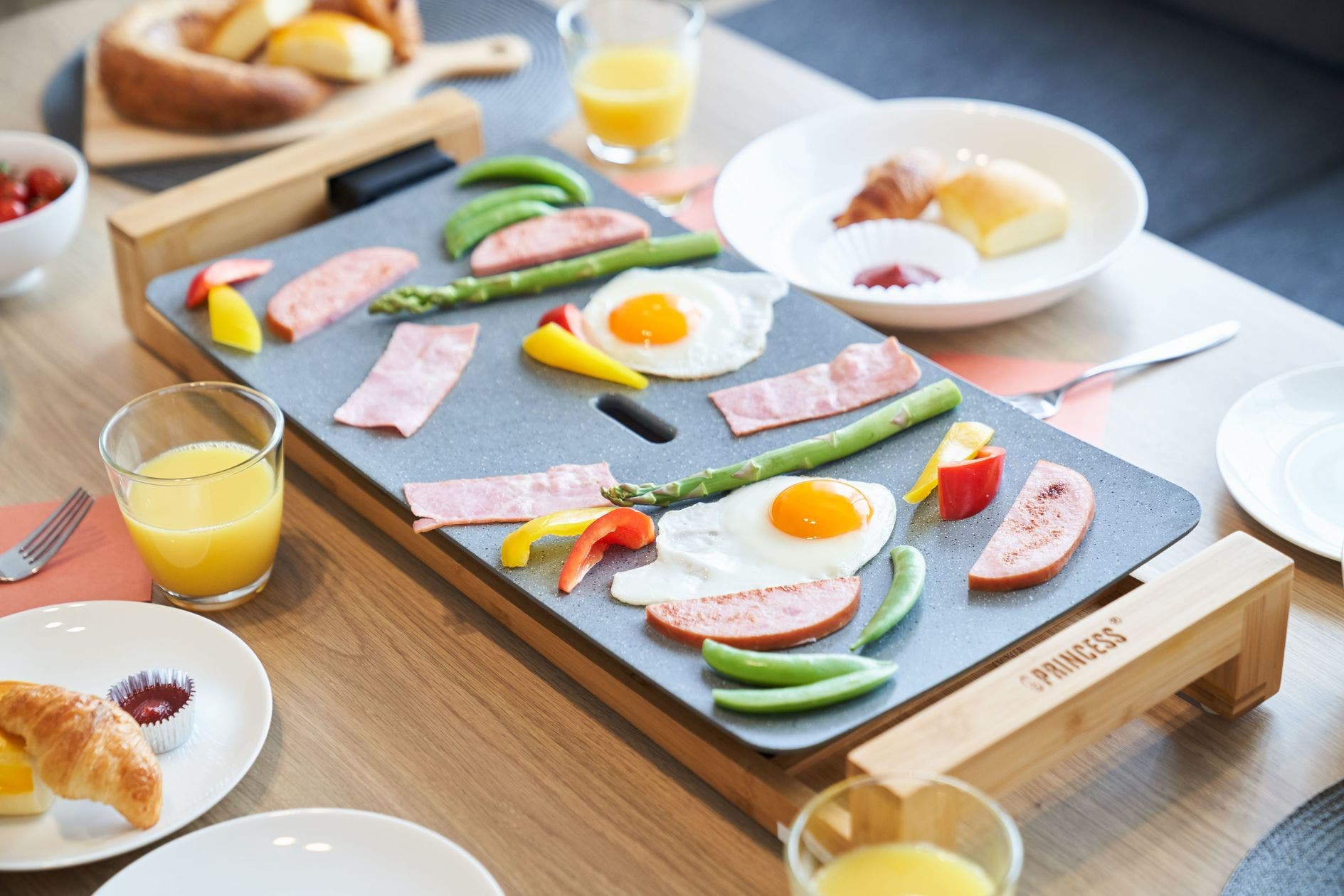 💕★清掃不要、管理費無し★シングルベッド2台+二段ベッド💕キッチン付き、調理道具完備！🍳女子会/調理会/飲み会/デートの写真7