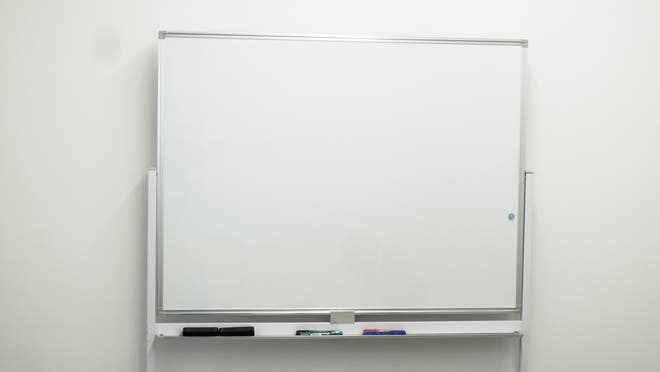 ⭐️会議室3(定員8名)⭐️65インチモニター設置◎高速Wi-Fi NURO Biz【SHARE M-10】麻布十番駅徒歩1分の写真3