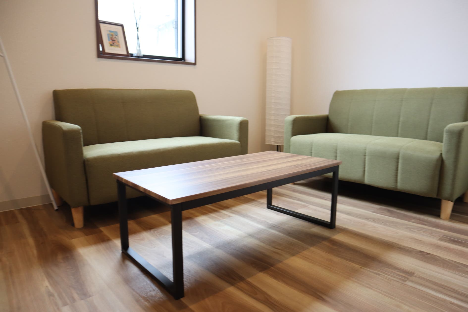 □大崎市古川/個室/机・椅子の写真1