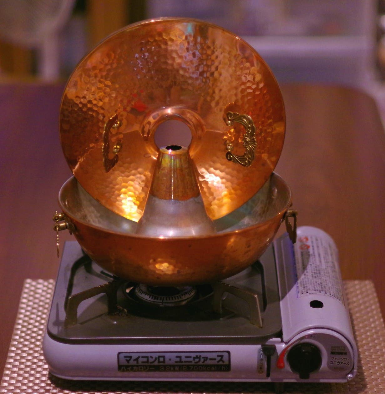 ☆自然光･ダウンライト【リビング】癒しくつろぎスペース(約10帖)★80インチスクリーン取付可能♪の写真15