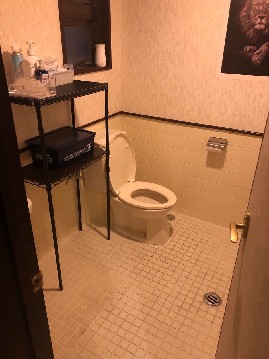 宜野湾普天間のバーBAR wifi有。カウンター 動画・写真撮影・収録・編集 リモート コワーキングスペース 送別会の写真5