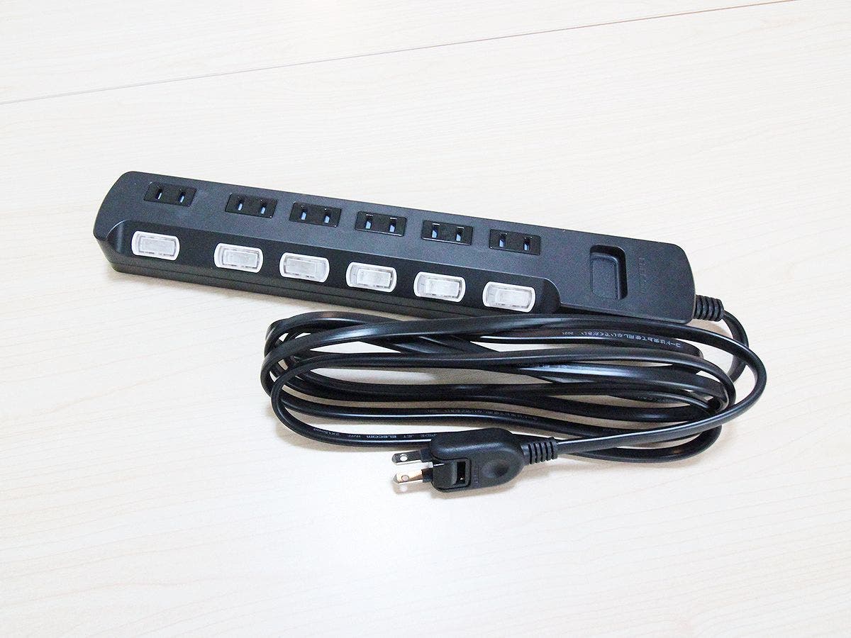 【横浜駅5分！8名利用可！】綺麗な室内！WiFi・プロジェクター・ホワイトボード全て無料！ふれあい貸し会議室 横浜Aの写真11