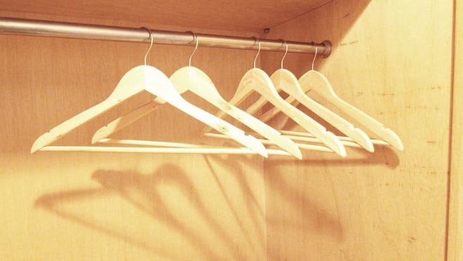 【横浜駅5分!8名利用可!】綺麗な室内!WiFi・プロジェクター・ホワイトボード全て無料!ふれあい貸し会議室 横浜Aの写真15