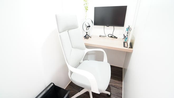 光回線導入<Pao Work 北千住No.2>完全個室⭐️WiFi/モニター/テレワーク/Web会議/面接の写真3