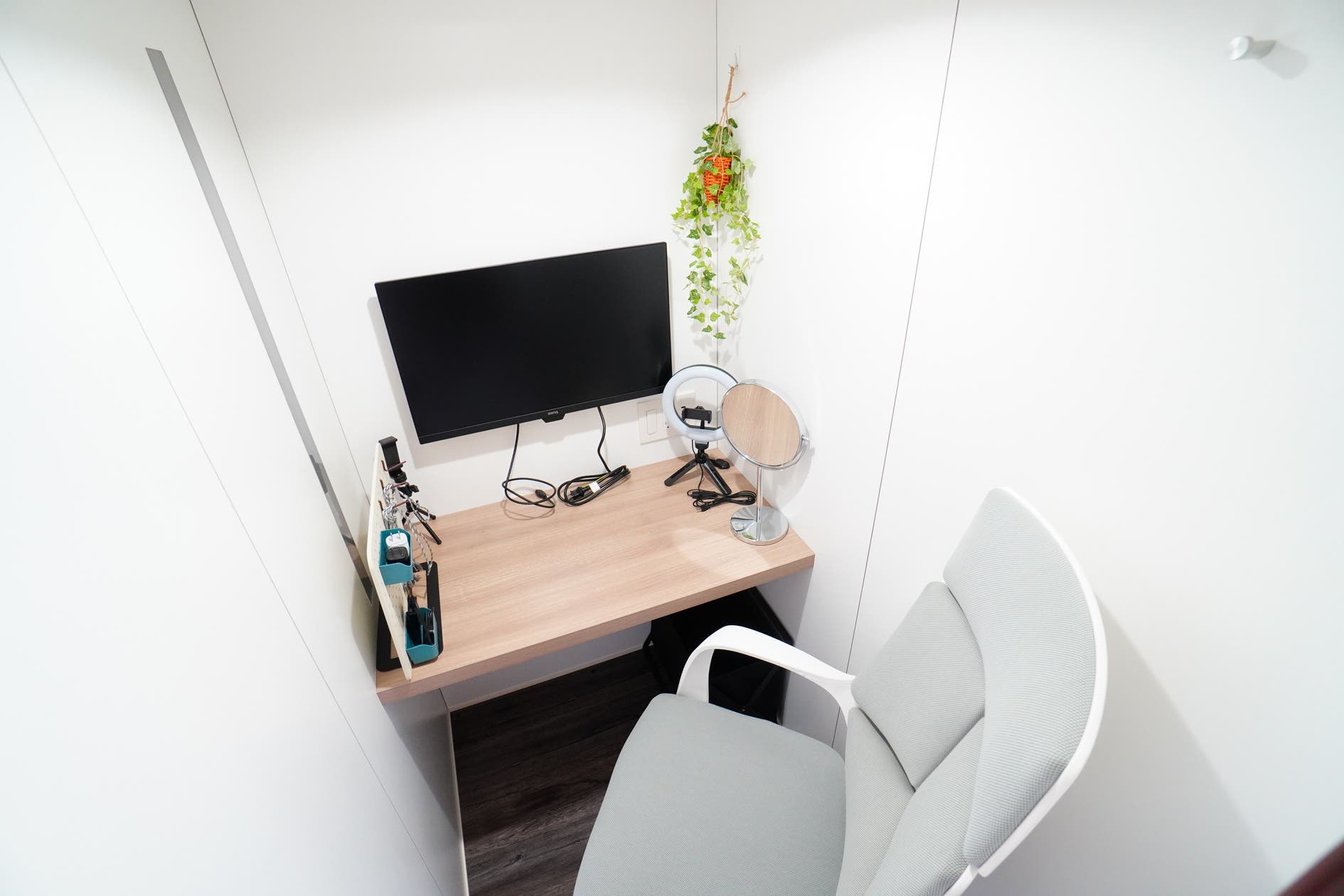 光回線導入＜Pao Work 北千住No.6＞完全個室⭐️WiFi/モニター/テレワーク/Web会議/面接の写真6