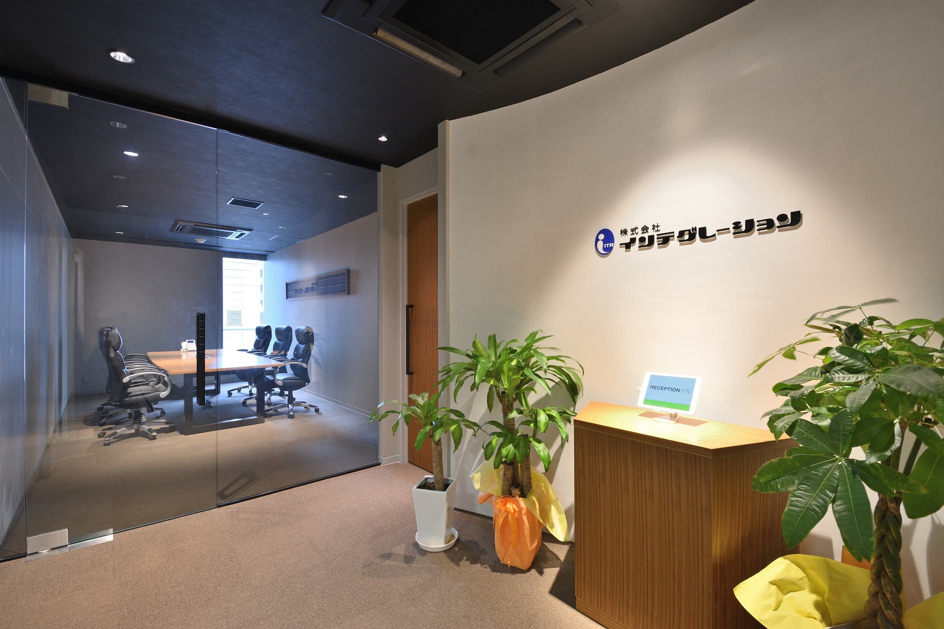 博多駅徒歩4分/快適ハイグレード会議室/Wi-Fi無料の写真3