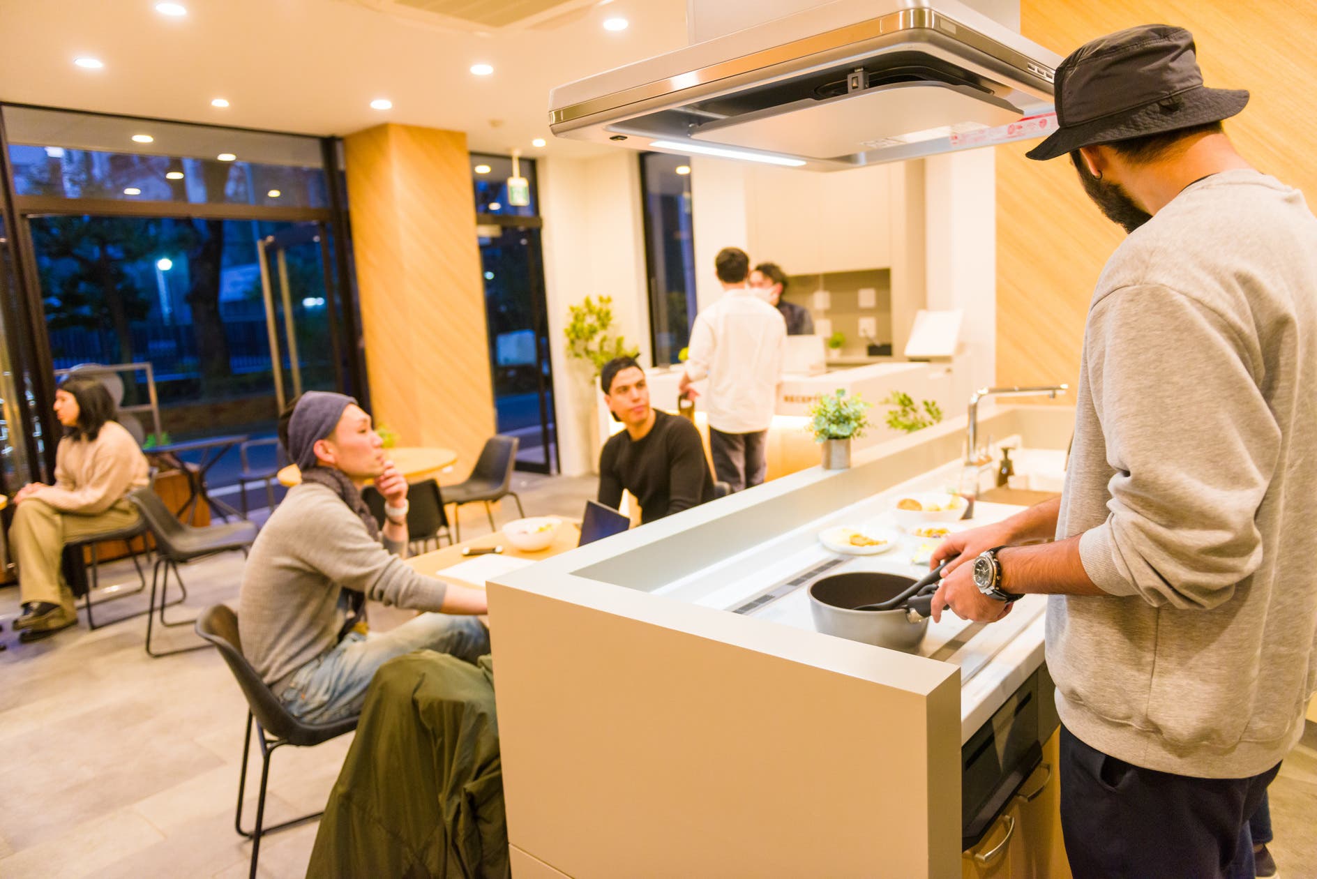 AND HOSTEL ASAKUSA KAPPABASHI -浅草駅徒歩6分のホステルで作業・勉強にの写真7