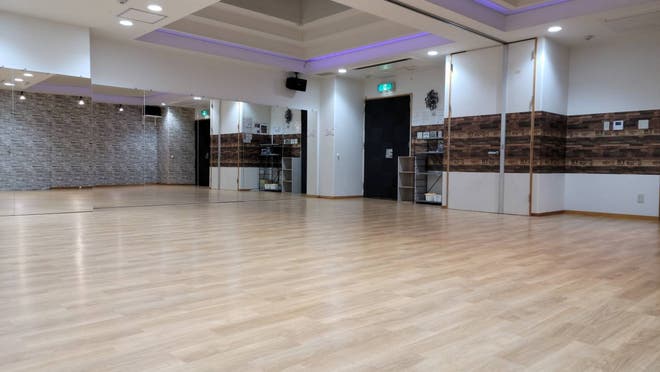 和泉和気店 B&Cルーム 当日予約OK!24時間利用可能! 自主練はもちろん、習い事や教室の開催にぴったりのスタジオ!! の写真2