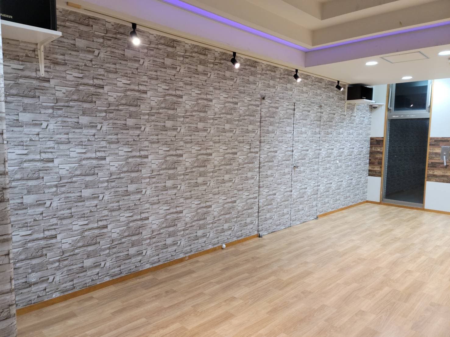 和泉和気店　B＆Cルーム　当日予約OK！24時間利用可能！　自主練はもちろん、習い事や教室の開催にぴったりのスタジオ！！ の写真6