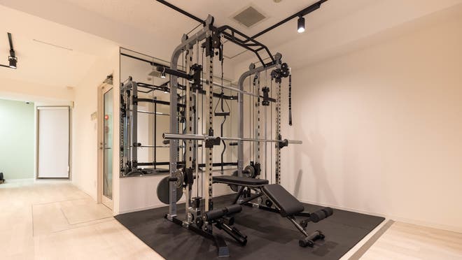 【神田駅徒歩3分】10人で踊れるダンススペース/幅6.5m高さ2.1m鏡/撮影機材多数の写真4