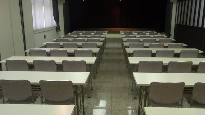 【蔵前】蔵前駅すぐ!デザイン性の高い貸ホール( 3F ステージ+大ホール 50名)の写真3