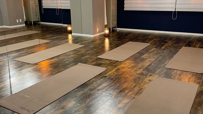 『北越谷西口徒歩1分の好立地』『完全個室スタジオ』『ちょっとお洒落な室内空間』是非ご利用ください。の写真1