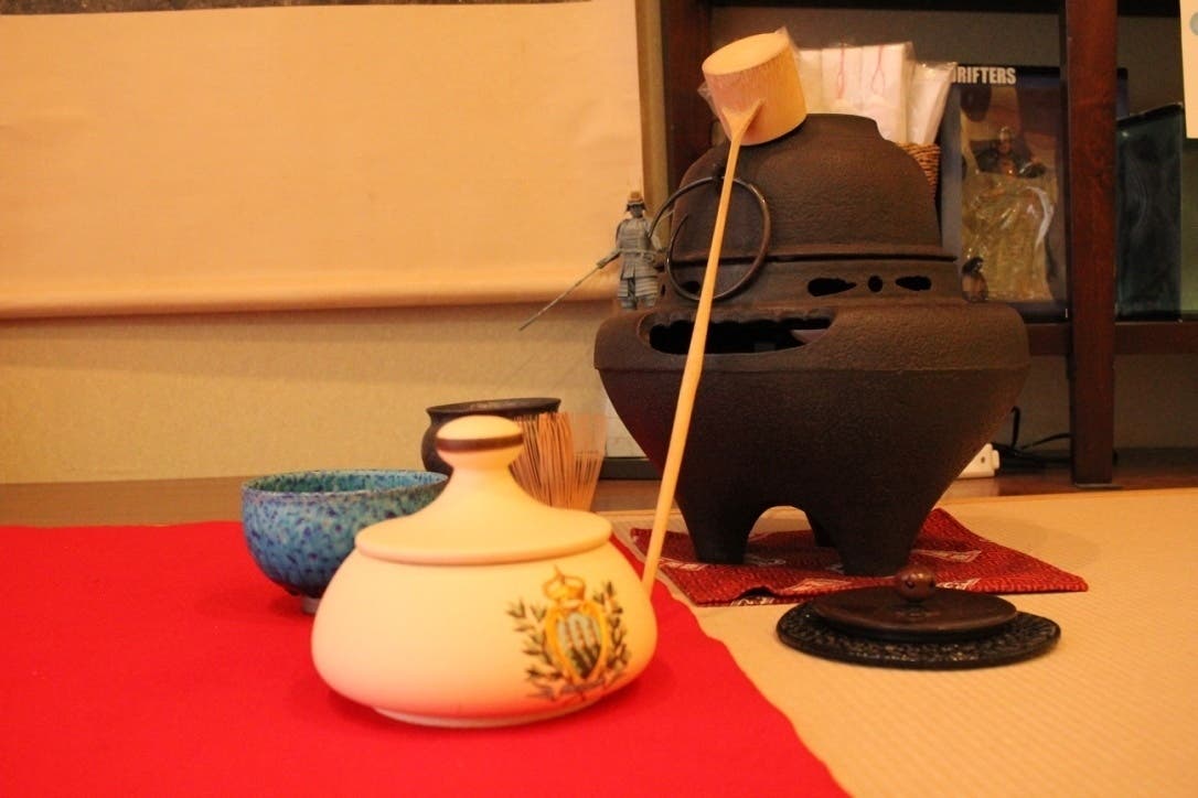 御茶ノ水駅からすぐ！外国の方にも喜ばれる茶室、バーカウンター付き畳敷きの和風空間の写真22