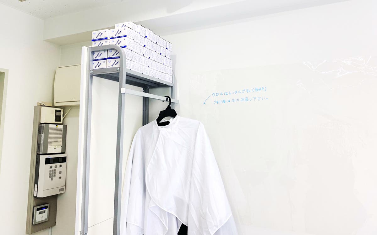 【原宿駅徒歩3分】竹下通り至近！自分だけのヘアメイクサロンを実現！ Youtube撮影OK! ロケ撮影控え室に！面貸しの写真10