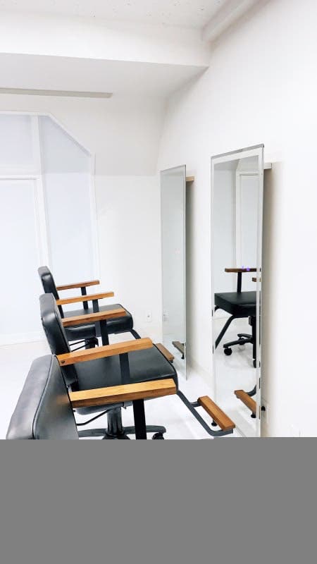 【原宿駅徒歩3分】竹下通り至近！自分だけのヘアメイクサロンを実現！ Youtube撮影OK! ロケ撮影控え室に！面貸しの写真11