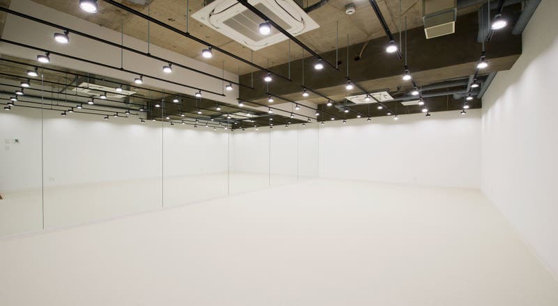 山形市七日町でダンスができる防音の無人レンタルスタジオ！（レンタルスタジオ・グラシーズ山形七日町店）