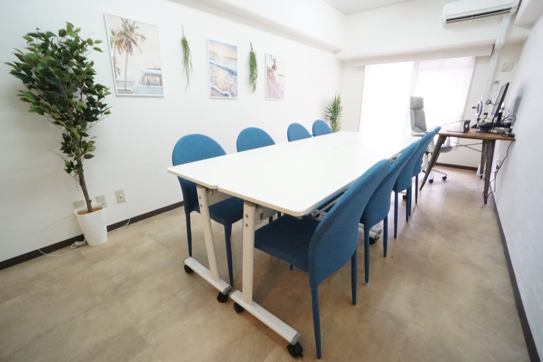 ⭐️光回線導入！⭐️＜北浜ワークスペース＞完全個室✨モニター/有線＋Wi-Fi/ホワイトボード/テレワーク/会議/商談/作業場所の写真1