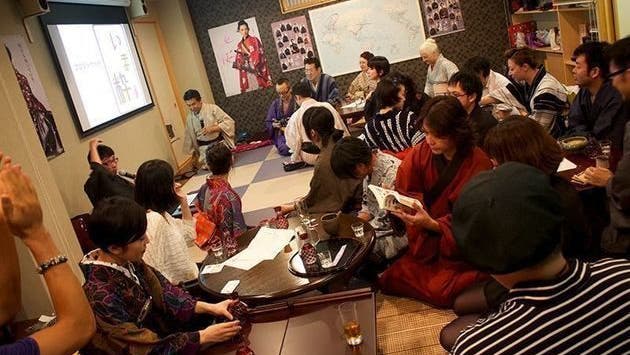 御茶ノ水駅からすぐ!外国の方にも喜ばれる茶室、バーカウンター付き畳敷きの和風空間の写真2