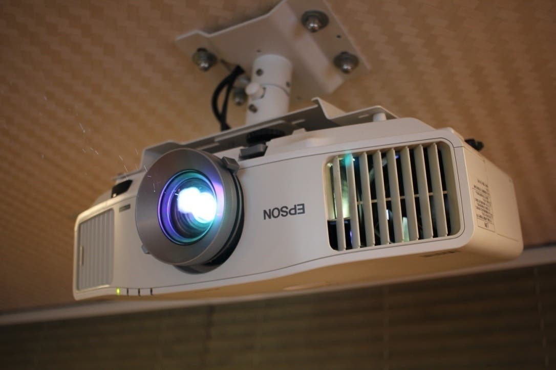 御茶ノ水駅からすぐ！外国の方にも喜ばれる茶室、バーカウンター付き畳敷きの和風空間の写真7