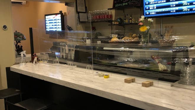 静岡駅から車で15分位のカラオケスナックですの写真3