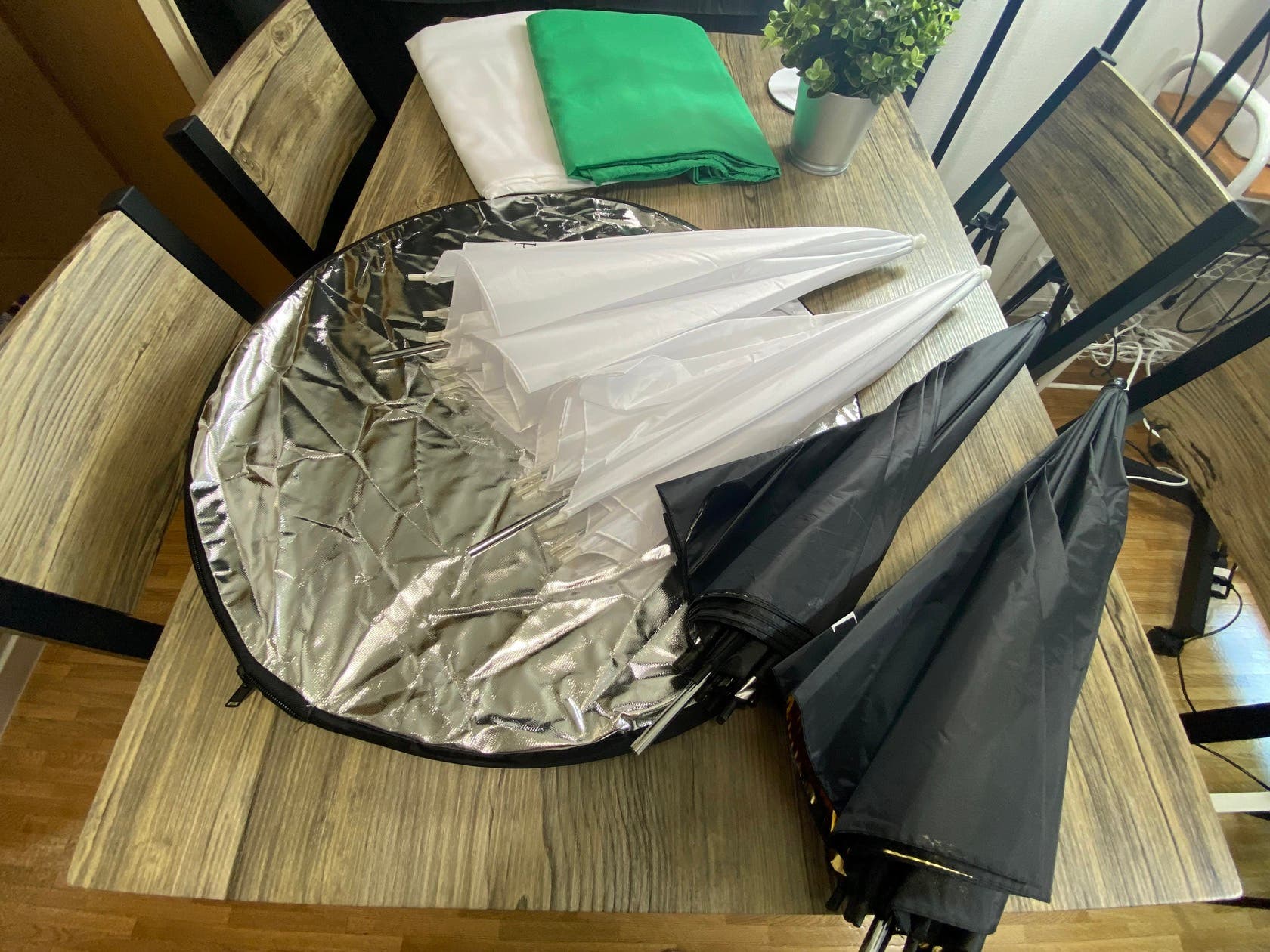 リピート割引有♪【オレガノ高槻駅前】高槻駅90秒！撮影特化/大型テレビ/24H営業/グリーン🍃いっぱいカフェ風スタジオ🌵の写真11