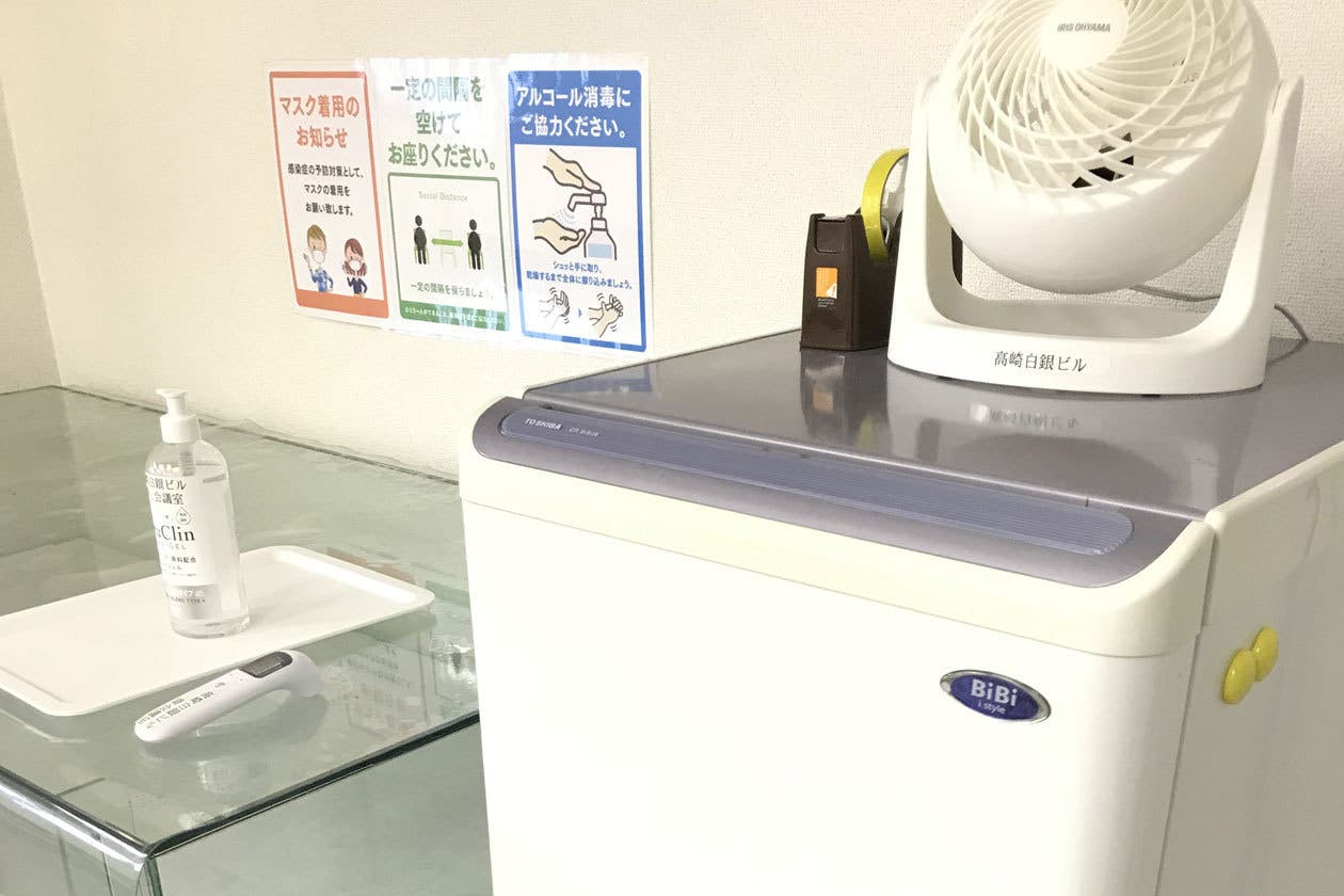 第二会議室 3名掛け最大30席【高崎駅徒歩7分 販売利用OK】プロジェクター|スクリーン|ホワイトボード|Wi-Fi|無料の写真7