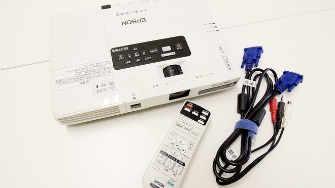 【茅場町駅/日本橋駅3分!10名利用可】WiFi・プロジェクター・ホワイトボード全て無料!土足可!ふれあい貸し会議室 日本橋Aの写真9