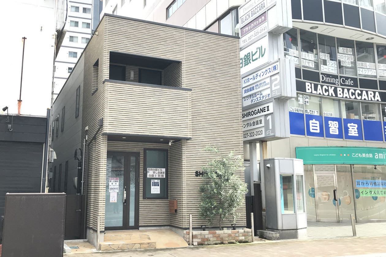 Room2 最大60席【高崎駅徒歩7分 販売利用OK】TVモニター|プロジェクター|スクリーン|ホワイトボード|Wi-Fi|無料の写真12