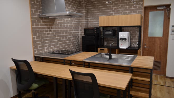 【キッチン付き路面オープンスペース!飲食・飲酒OK!】メトロ中津駅徒歩1分/イベント(ボドゲ会・マルシェ)・セミナー・交流会の写真10