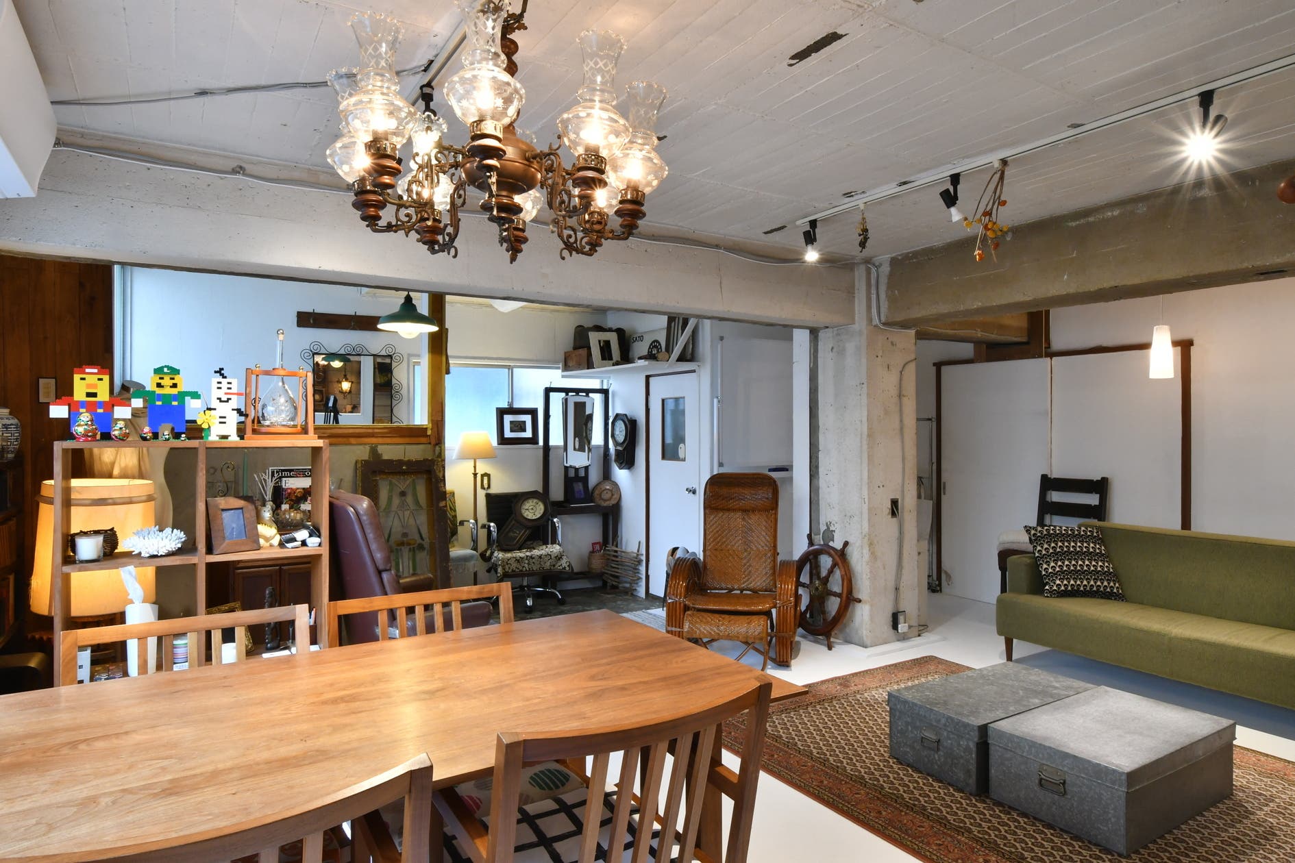 アユミスタジオ フォトスタジオ 会議室 ホワイトボード キッチン付き AYUMI STUDIO 新宿 市ヶ谷の写真4