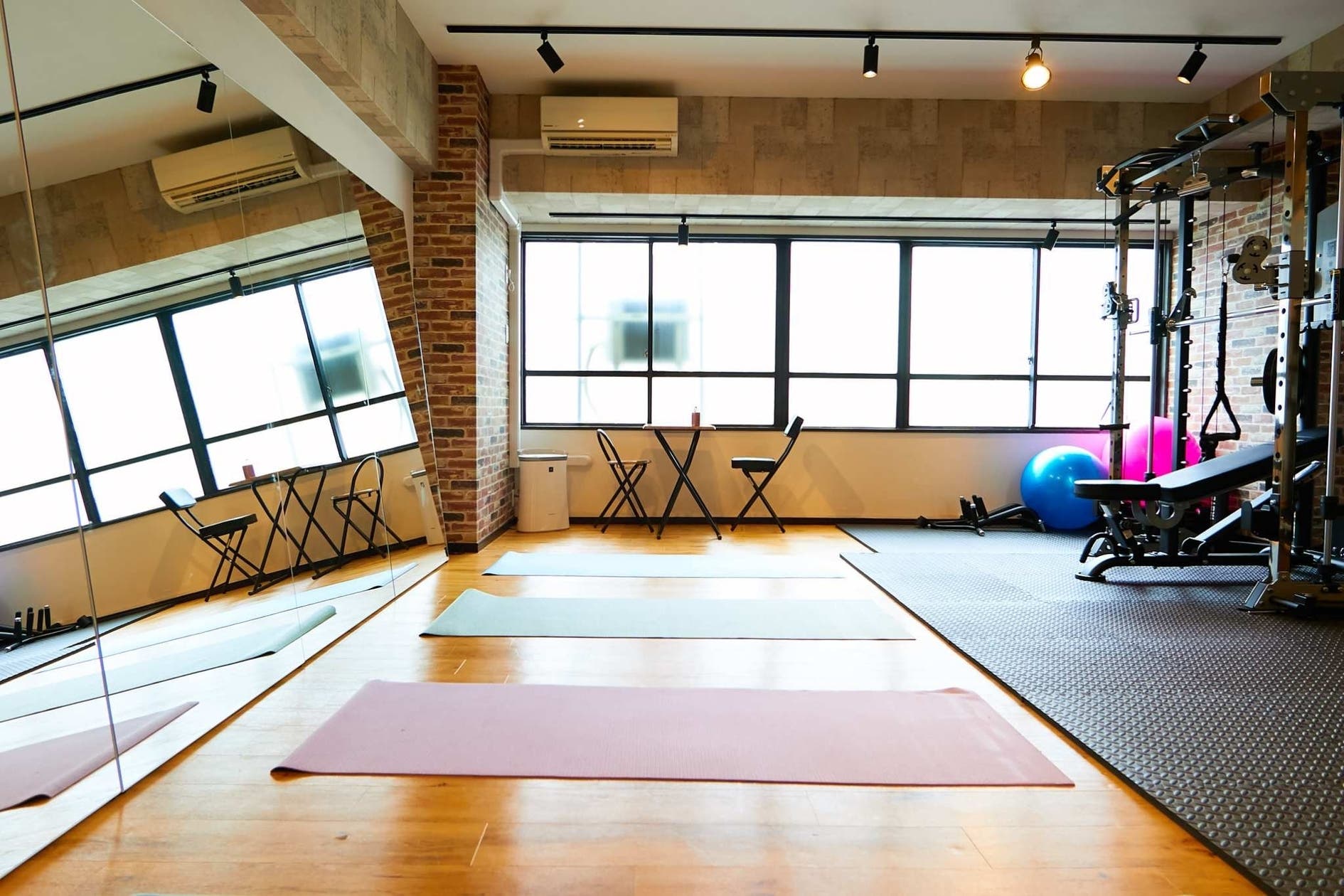 【西中島南方駅徒歩1分NEWオープン】貸切型個室レンタルジム～パーソナル、ヨガ、ダンスOK！の写真15