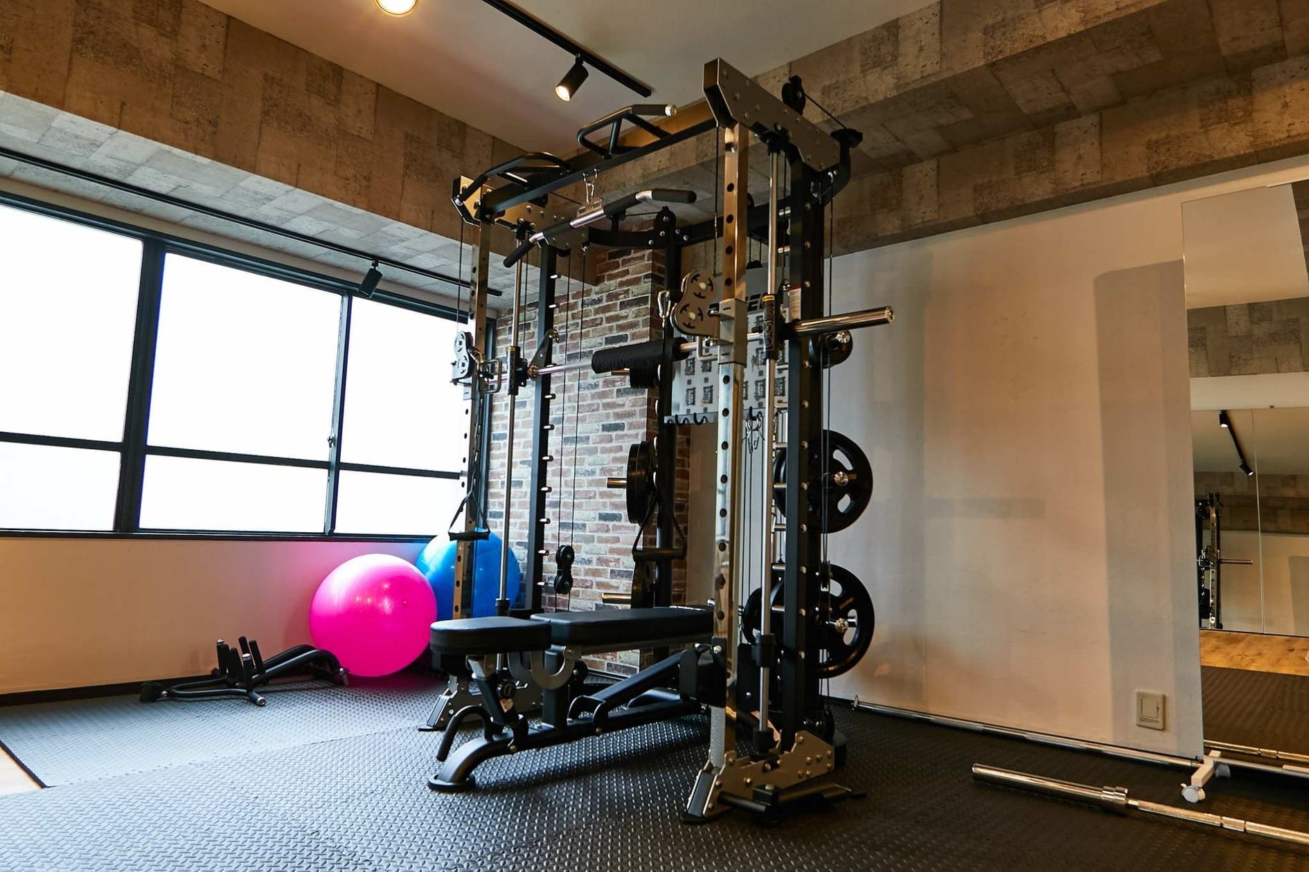【西中島南方駅徒歩1分NEWオープン】貸切型個室レンタルジム～パーソナル、ヨガ、ダンスOK！の写真17